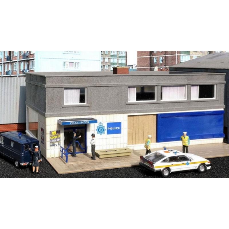 OO Gauge Gaugemaster Fordhampton Police Station - Dream Steam