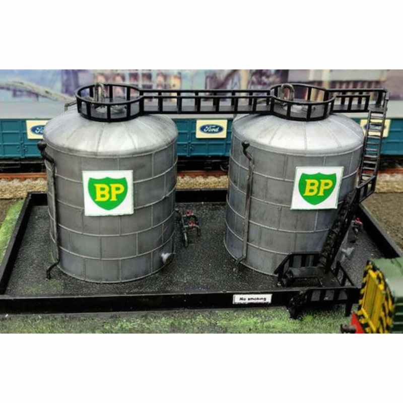N Gauge Oil Storage Tanks (2) - Dream Steam