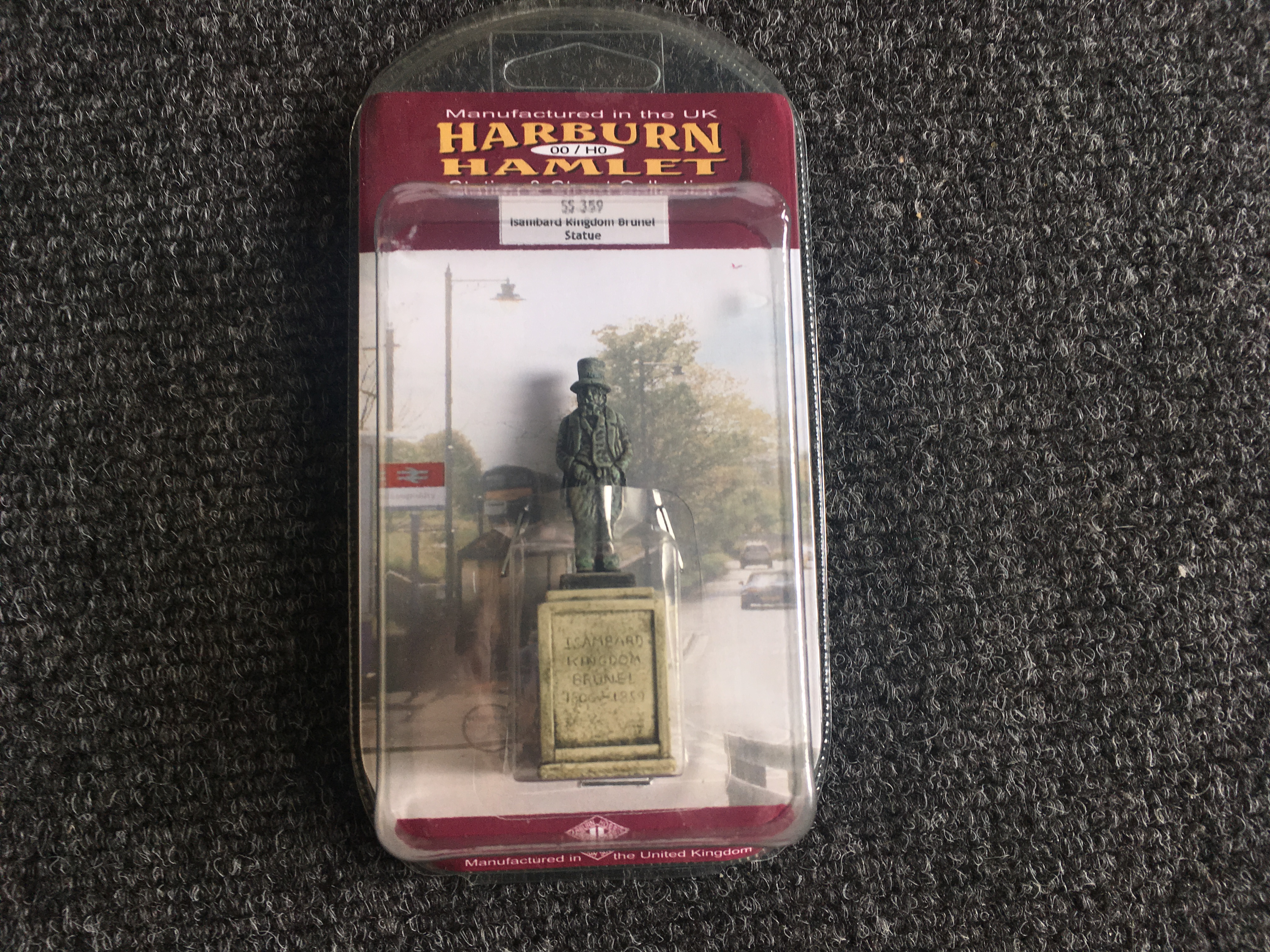 OO/HO Gauge Isambard Kingdom Brunel Statue - Dream Steam