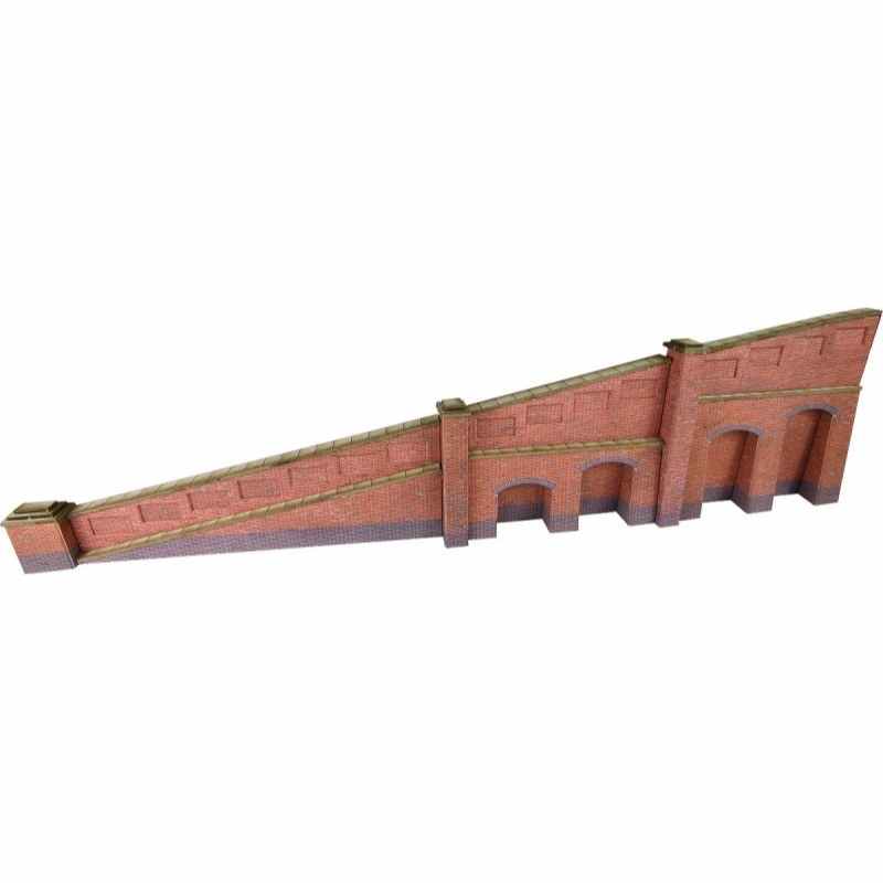 Metcalfe N Scale Tapered Retaining Wall in Red Brick - Dream Steam