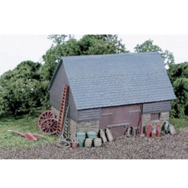 Wills Kits OO Gauge Barn, stone & timber built type - Dream Steam